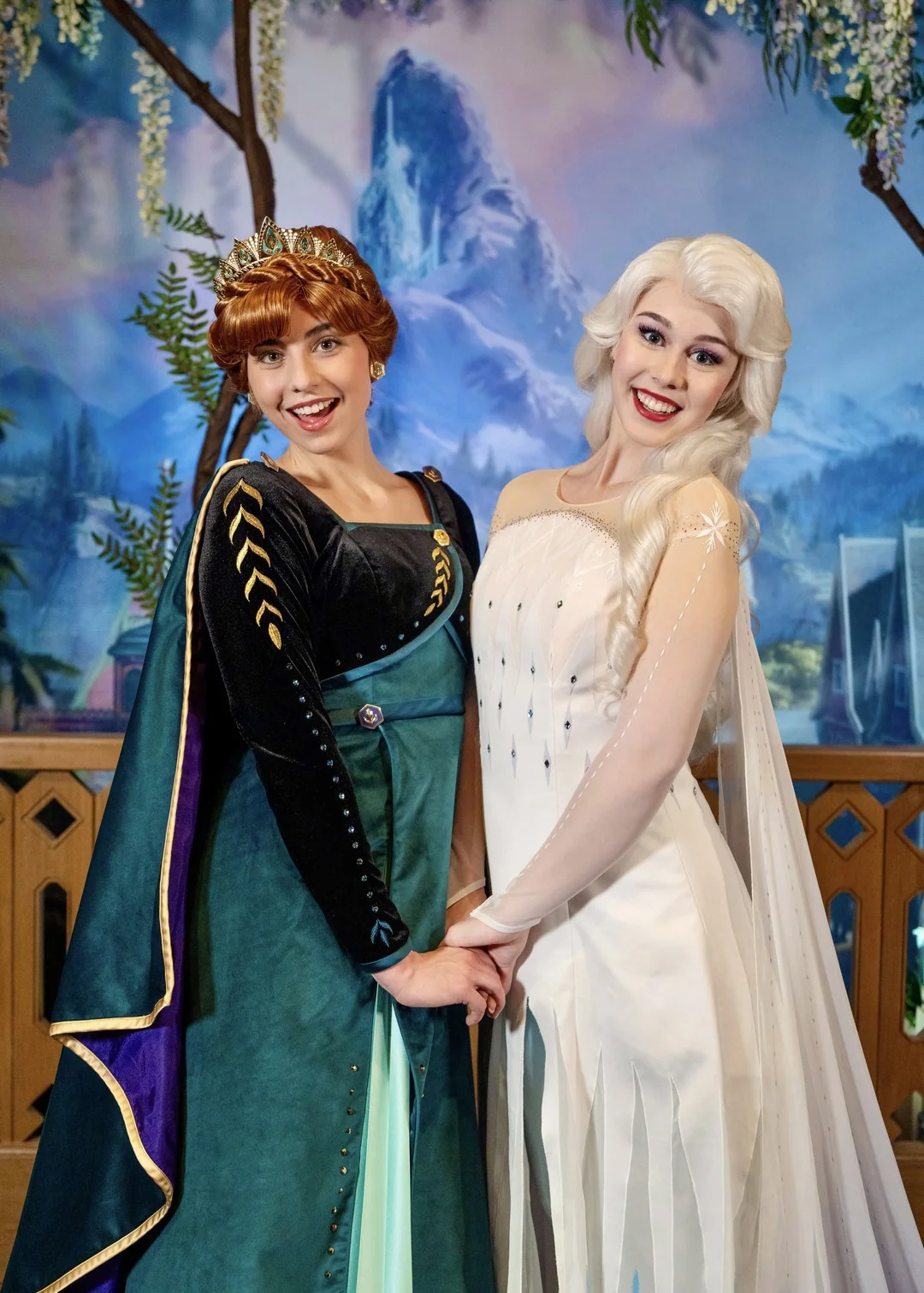 Disneyland Paris Ouvre Rencontre Royale Avec Elsa Et Anna Le 29 Mars ...
